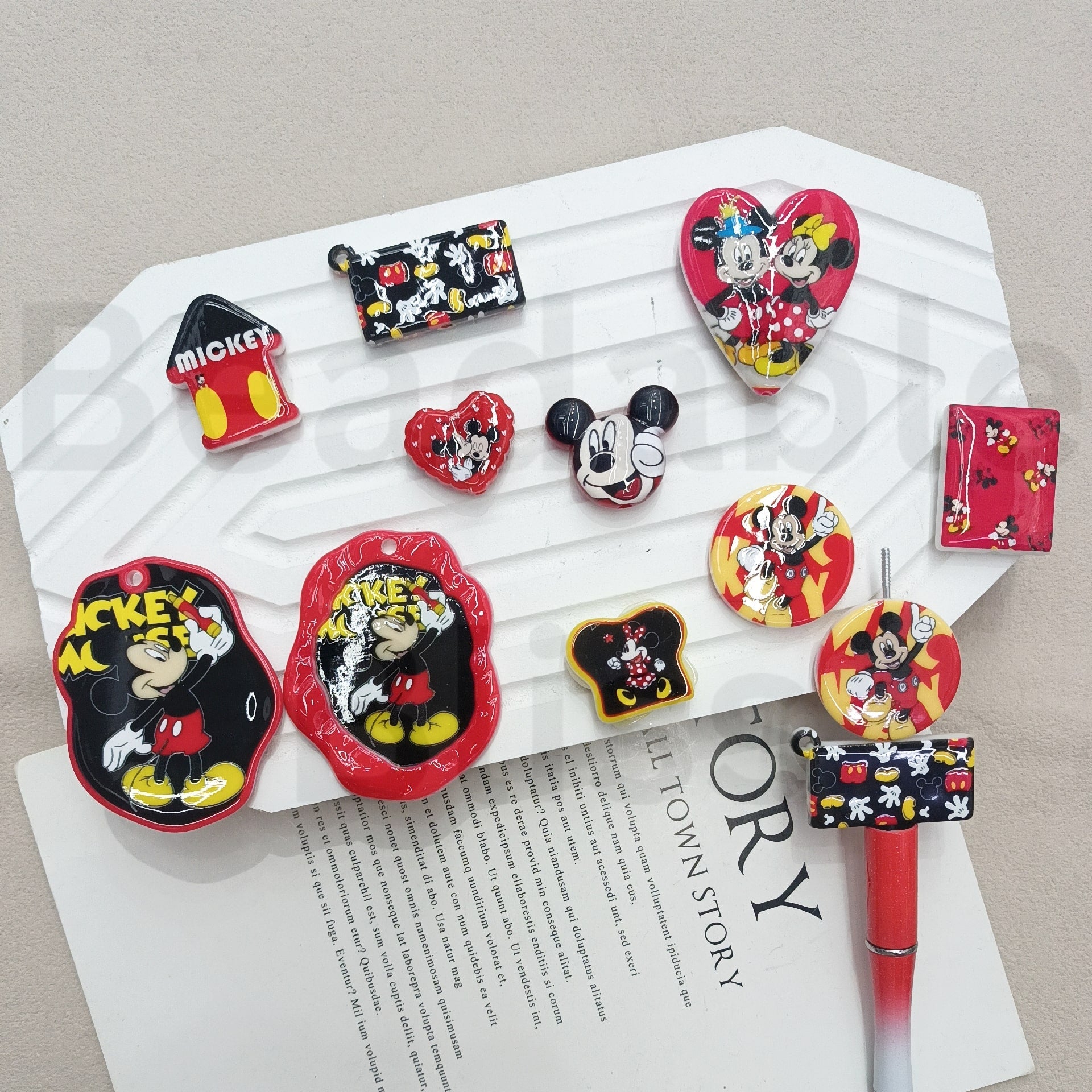 Acrylic Beads & Pendants Flat Classic Animation Micke Mouse Series in ...